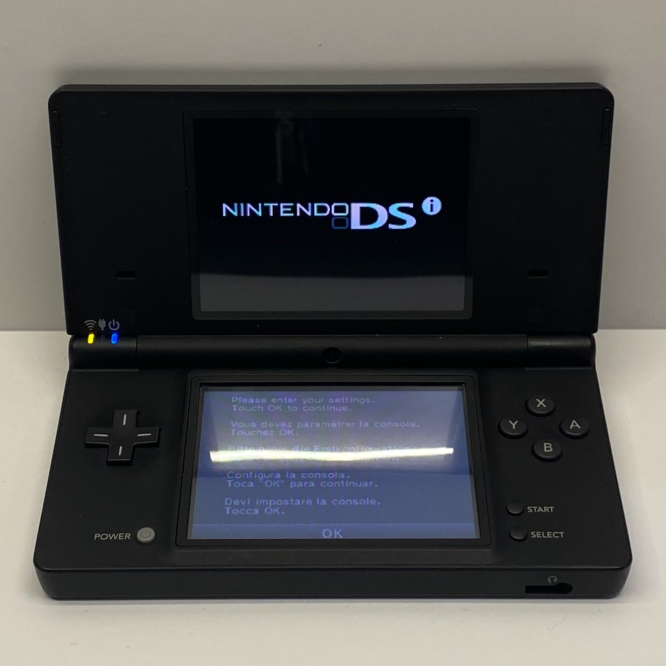 Pre-owned Nintendo DSi Handheld Console in Black - Own4Less
